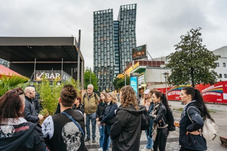 Hamburgs Highlights: Harbor Cruise & Reeperbahn Walking Tour - The Reeperbahn: Hamburg’s Legendary Nightlife District