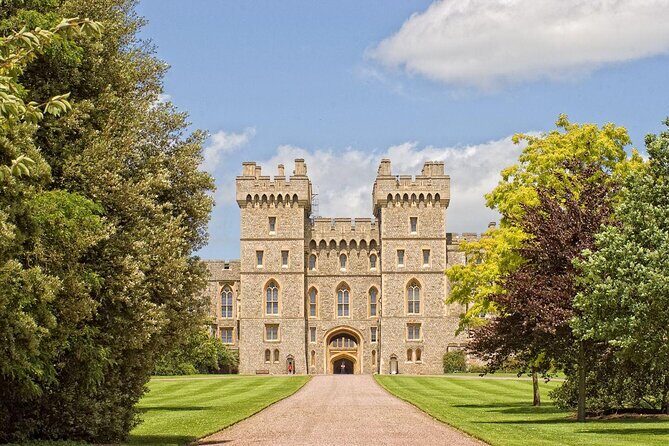 Hampton Court Palace & Windsor Castle Private Car Tour from London - In-Depth Breakdown of the Itinerary