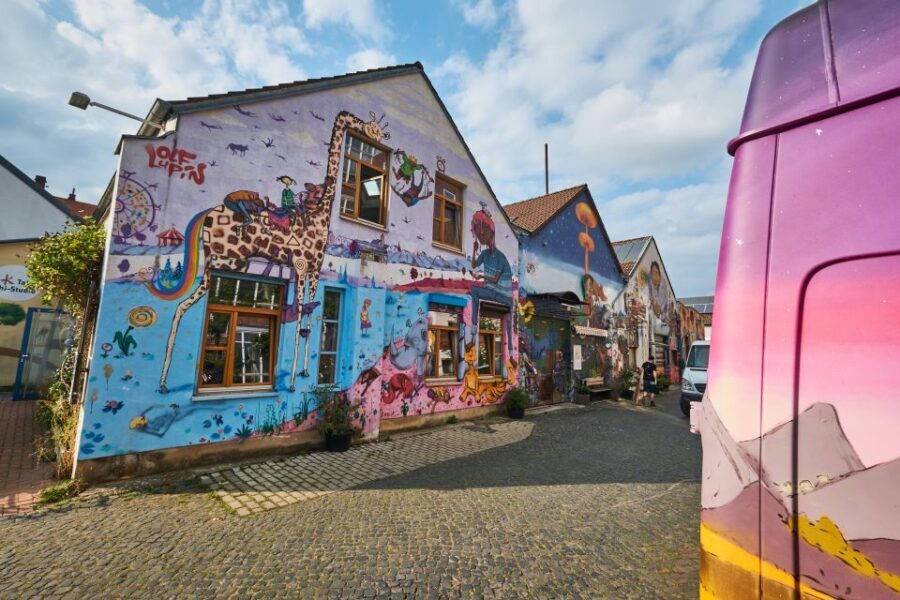 Hanover: Guided Walking Tour of the Linden-Limmer District - A Closer Look at the Linden-Limmer District Walking Tour
