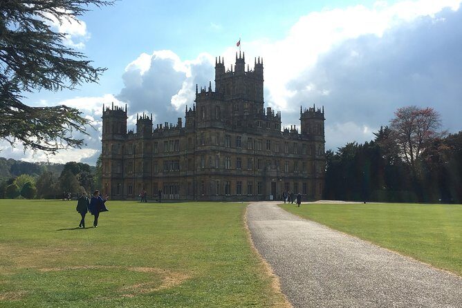 Highclere Castle Private Round Trip Transportation Service - Why Choose This Private Transfer Service?