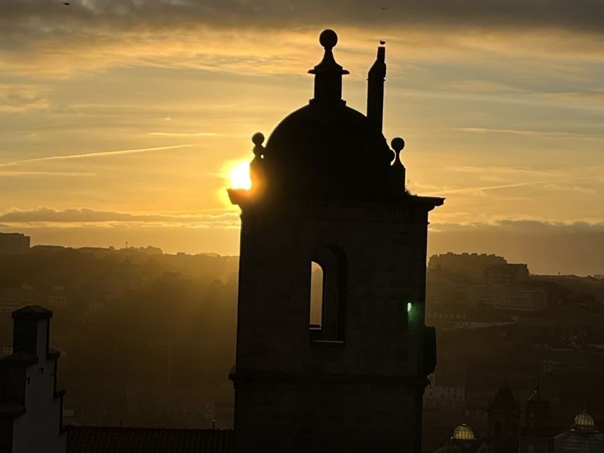 Historic adventure convertible UMM Portugues military jeep - Why This Tour Offers Great Value