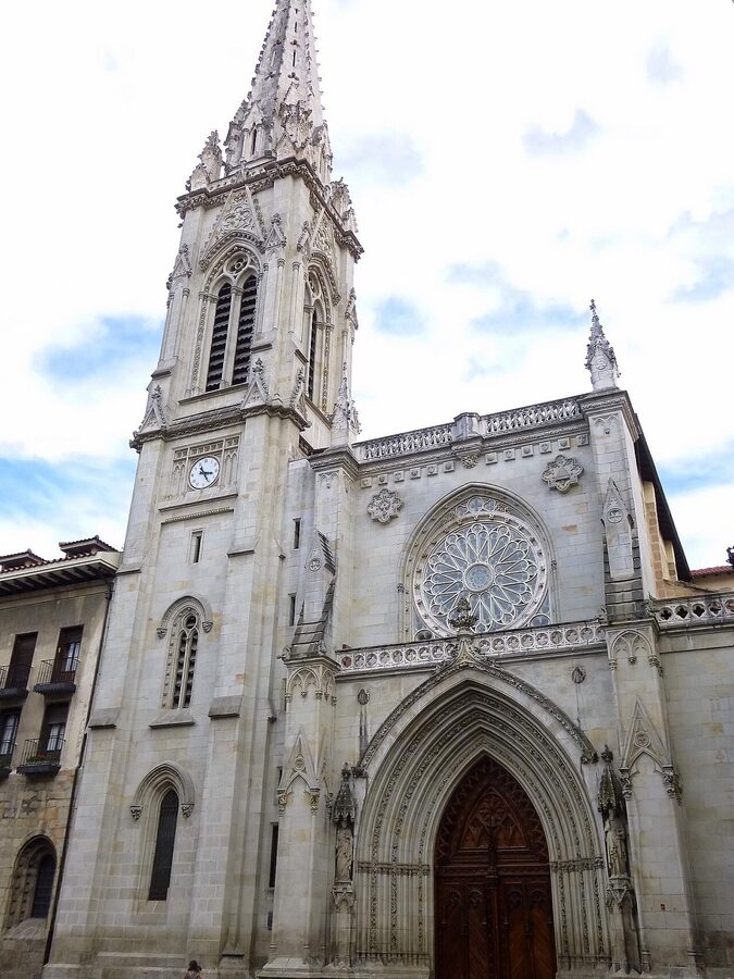 Catedral de Santiago exterior in Bilbao