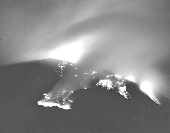 Mount Vesuvius night eruption March 1944