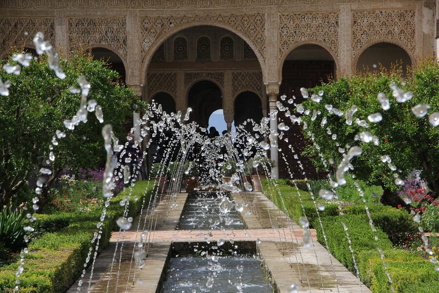 Alhambra courtyard fountain water Granada