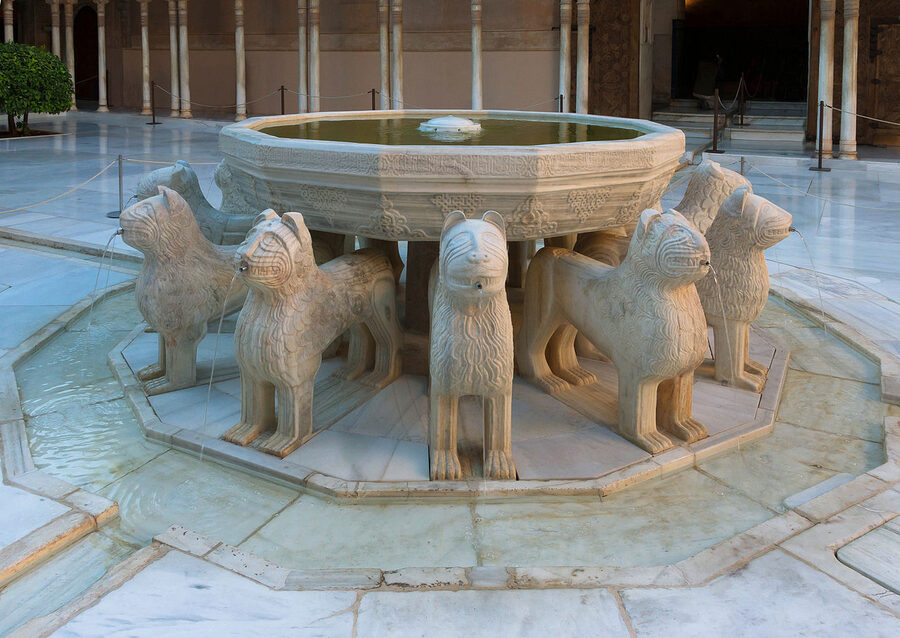 Lions fountain Patio de los Leones Alhambra Granada