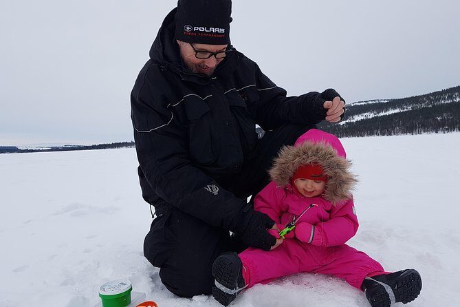 Ice fishing by car with hot beverages at Pyhä-Luosto - The Practicalities: Transportation, Group Size, and Price