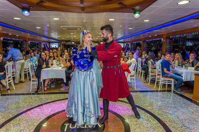 Istanbul Dinner Cruise with Dinner & Entertaintment Private Tables - Who Will Love This Experience?