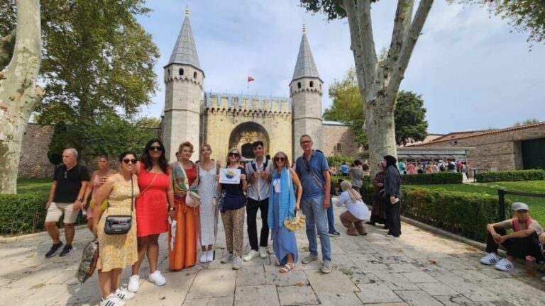 Istanbul : Topkapi Palace and Harem Entrance w/Audio Guide - Who Should Consider This Tour?