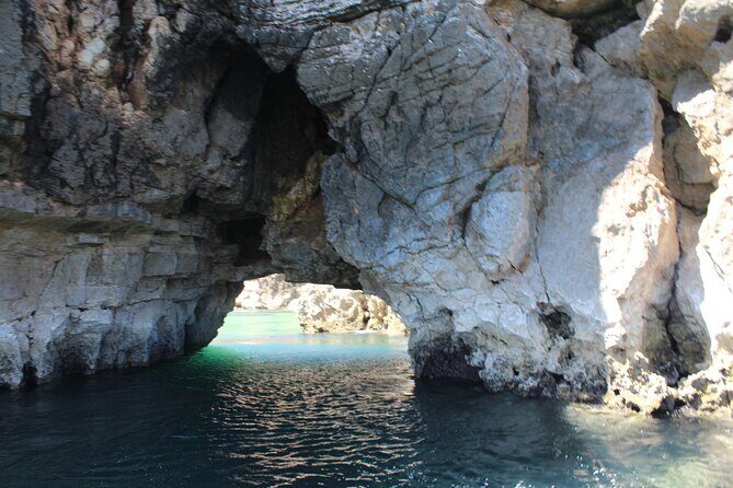 Kayaking along the Algarve Coast - Who Will Love This Tour?