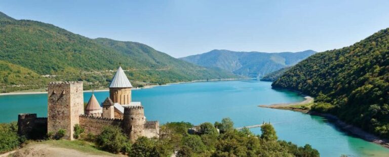 Kazbegi and Gudauri Mountain Area Private Tour From Tbilisi - Ananuri Fortress: Stepping Back in Time