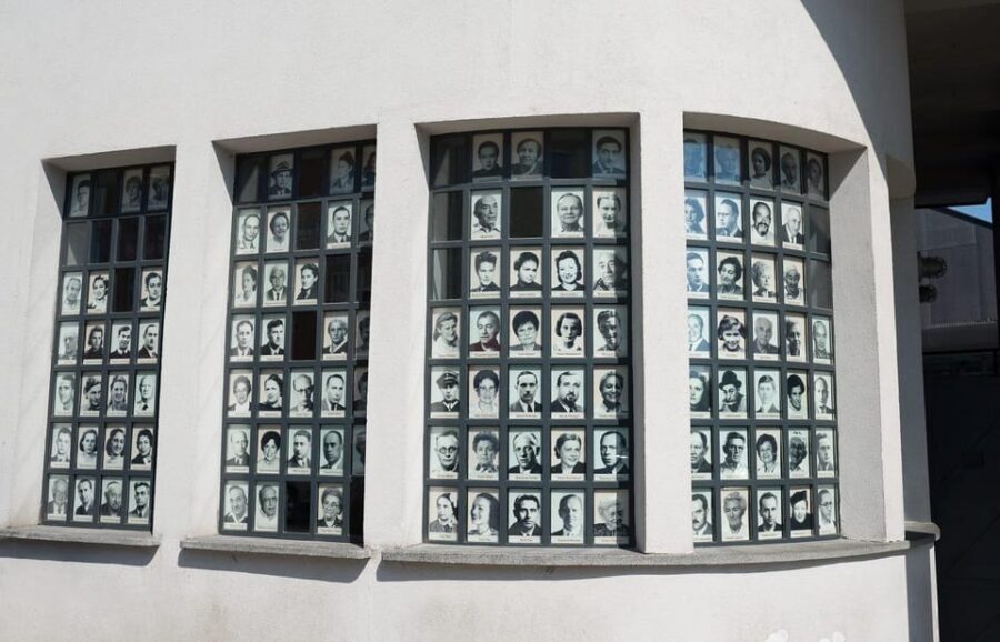 Kazimierz Jewish Quarter Tour & Schindler's Factory Guided - Who Should Consider This Tour?