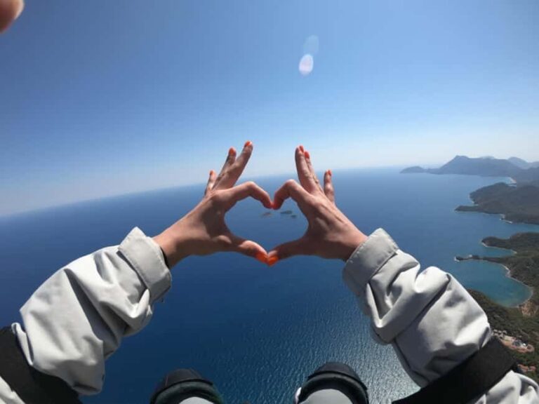 Kemer: Paragliding with Hotel Transfer & Cable Car - Why This Tour Stands Out