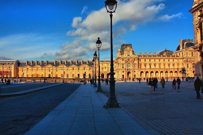 Kid Friendly Private Paris Louvre Tour with Tickets - The Guide’s Approach