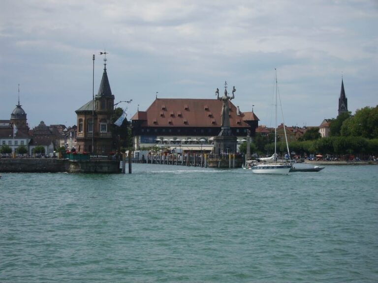 Konstanz: Private Stadtführung mit Weinprobe - The Wine Tasting Experience