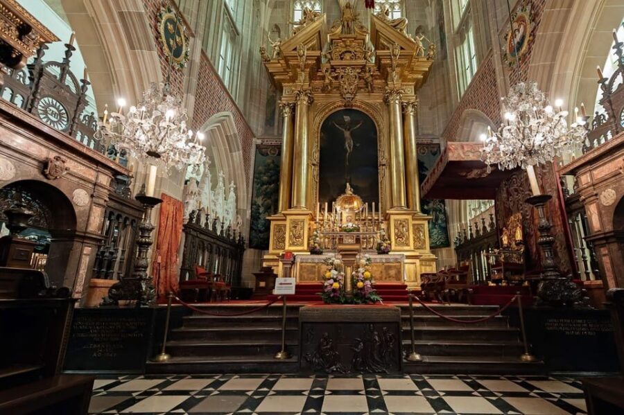 Krakow: Wawel Castle & Cathedral, Old Town & City Basilica - Practical Aspects and Value