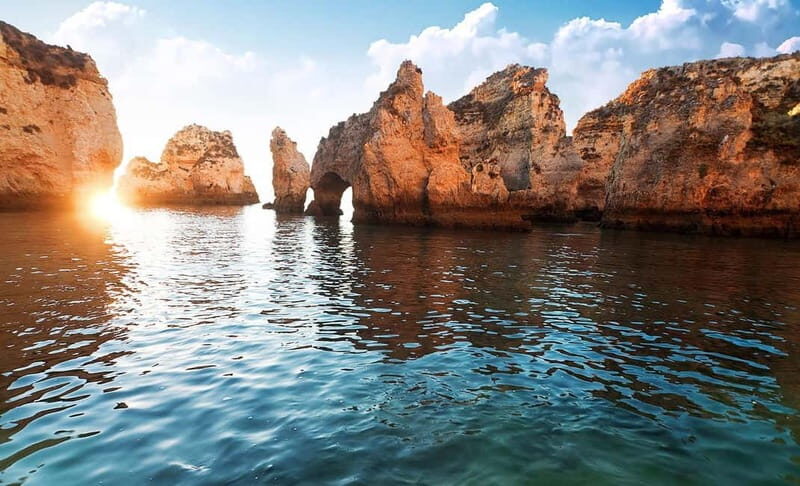 Lagos: Private Luxury Cruise with Tapas and Drinks - Safety and Practical Considerations
