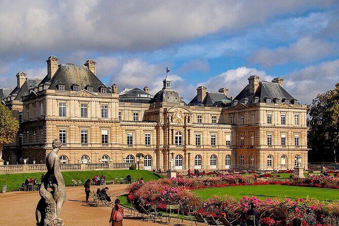 Latin Quarter Guided Tour with Panthéon Entry - Authentic Experiences and Insights from Reviewers