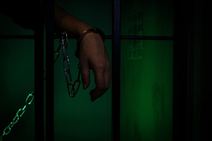 Lisboa: AXN Prison Robbery Escape Room - Practical Tips Before You Go