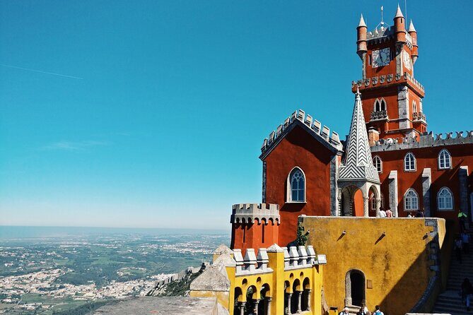Lisbon and Sintra Full Day Private Tour - Midday Marvels: Sintra’s Fairy-tale Town and Scenic Cliffs