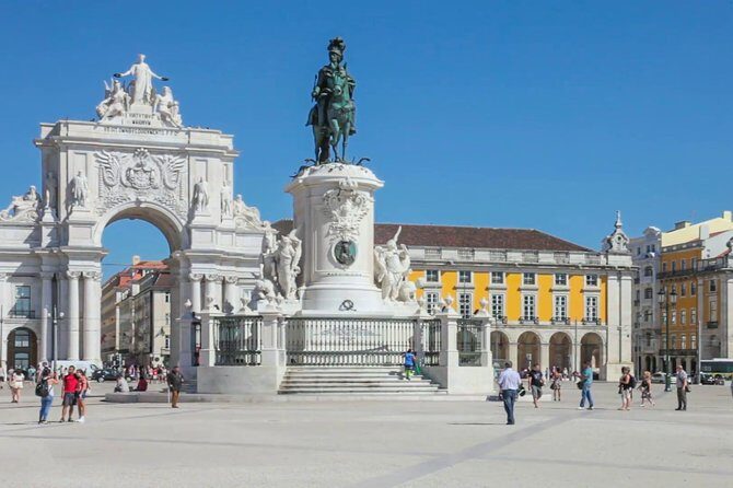 Lisbon Half Day Private Tour - Juggling World Heritage and Modern Lisbon
