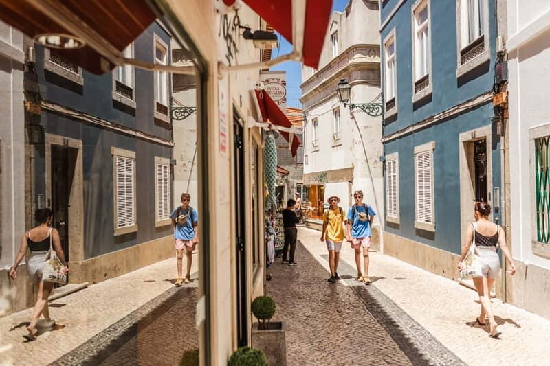 Lisbon, Private Highlights & Hidden Gems Tour with a Local - Highlights of the Tour
