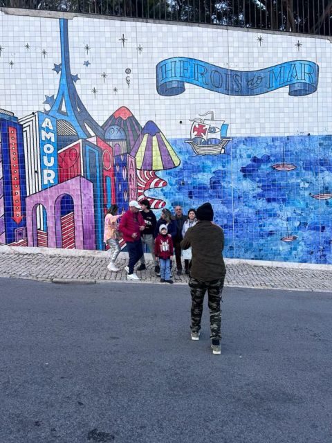 Lisbon Private Sightseeing Photography Tour with Tuk Tuk - Authentic Experiences Based on Reviews