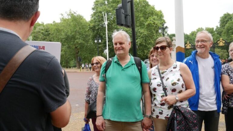 London: Downton Abbey Guided Walking Tour - The Stops and Their Significance
