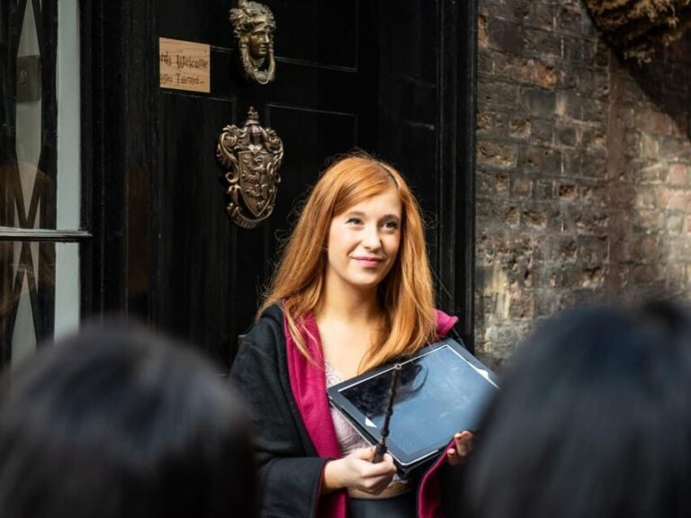London: Harry Potter and Jack the Ripper Combo Tour - Transportation and Practicalities