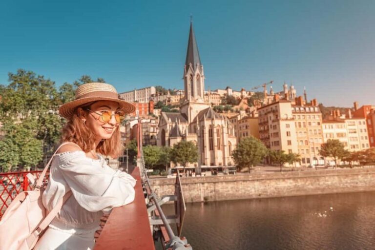 Lyon: Private Photoshoot with a Professional Photographer - Who Should Book This Lyon Photoshoot?