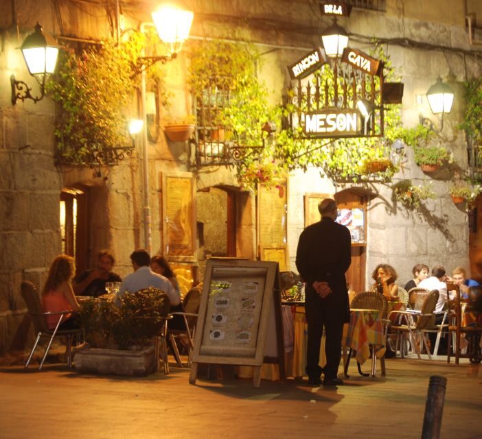 Madrid: Customized Night Tour with a Private Guide - Food, Drink, and Socializing