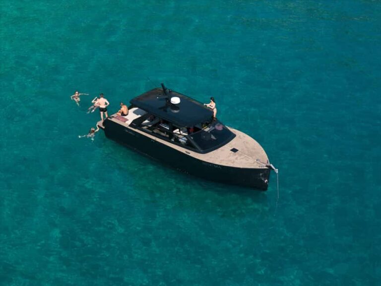 Makarska: 4 Island Luxory Speedboat Tour with Town Hvar - Overview of the Tour