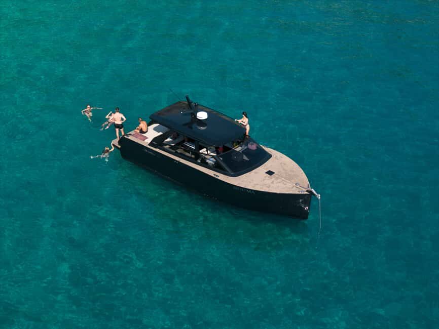 Makarska: 4 Island Luxory Speedboat Tour with Town Hvar - Overview of the Tour