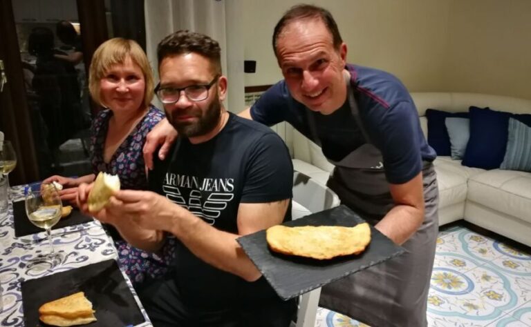 Make Neapolitan Pizza With A View Of Naples Like No Other - Location and Accessibility