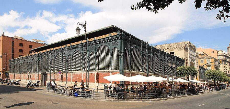 Mercado de Atarazanas exterior in Málaga