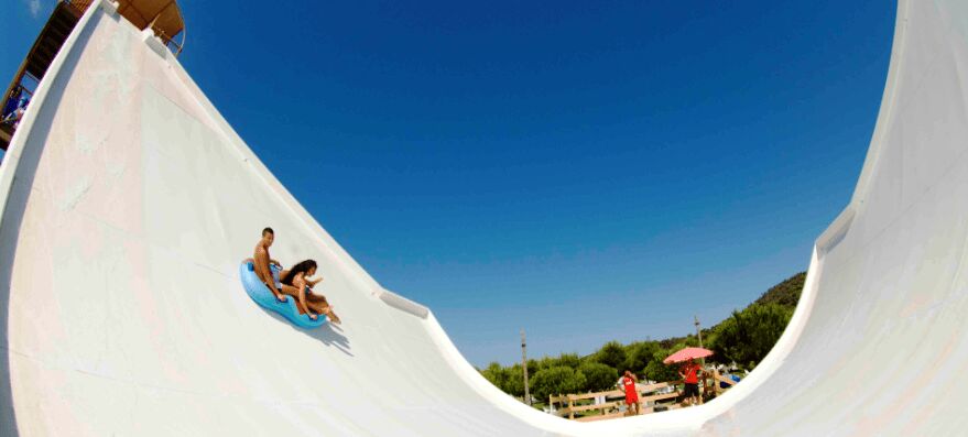 Mallorca: Western Waterpark Tickets with Transfer - Who Will Enjoy Western Waterpark?