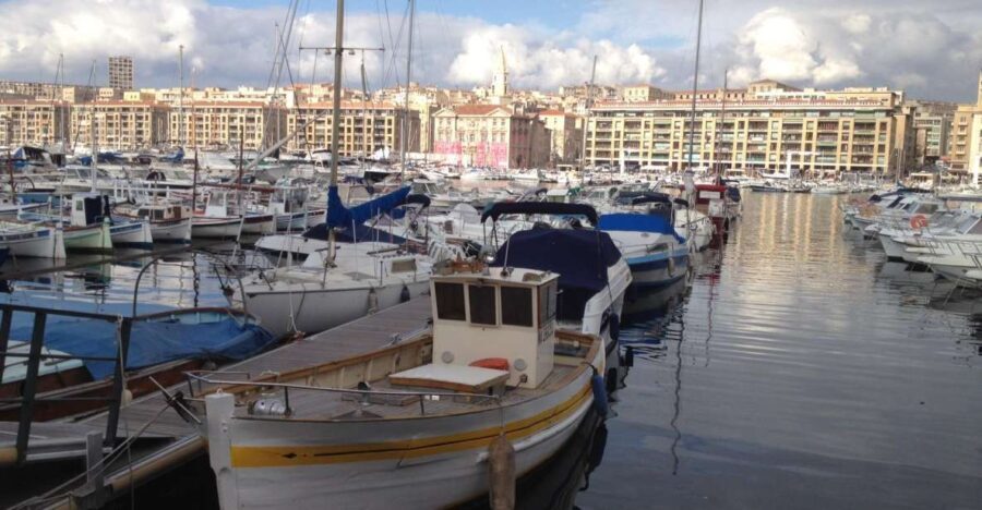 Marseille : Panier & Notre-Dame de la Garde Half-day tour - Why This Tour Offers Good Value
