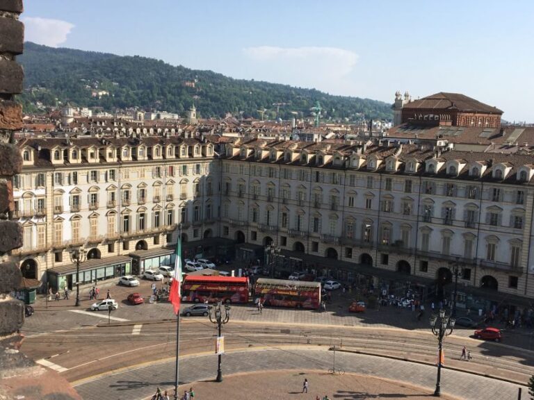 MBun Hamburger Shop and Open Bus Turin - What to Expect During the Tour