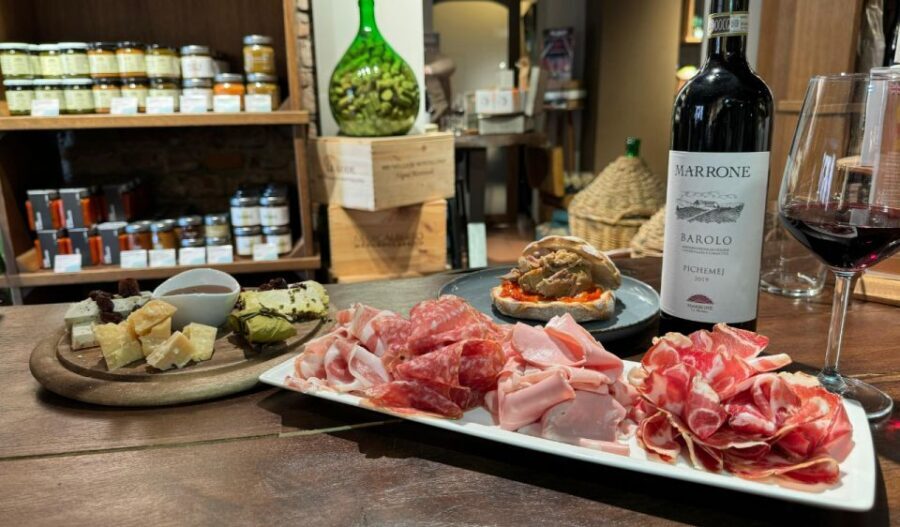 Milan: Aperitivo with Food Selection & a Glass of Wine - Why This Tour Offers Great Value