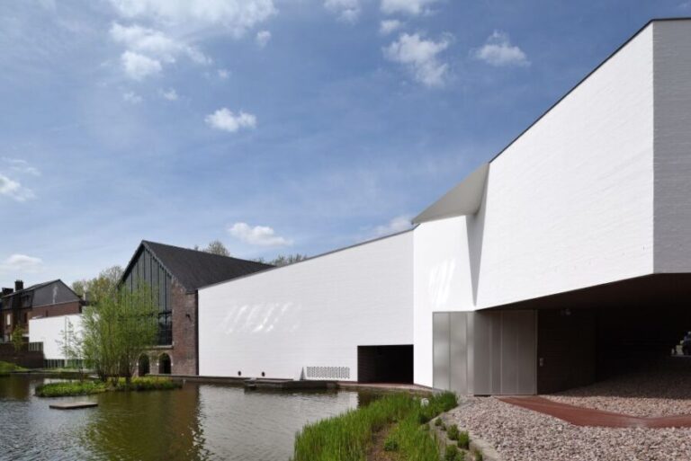 Mons : the Mons Memorial Museum - Who Will Love This Tour?