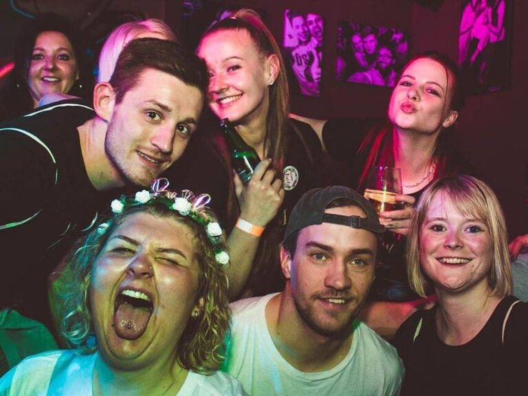 Munich: Private pub crawl with insider-guide & free shots - The Fun and Games Factor