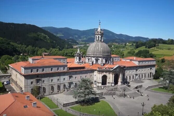 Oñati and Aranzazu Sanctuary Tour From San Sebastian - The Itinerary in Detail