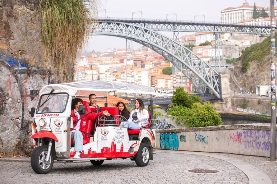 Oporto Tuk Tuk Tour: Among bridges and mysteries - 1.30h - The Experience: What Youll Actually Feel and See