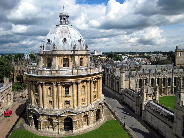 Oxford food and sightseeing tour - Why Travelers Love This Tour