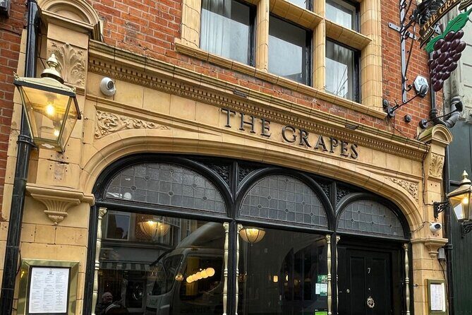 Oxford's Historic Pubs: A Self-Guided Walking Tour - What Makes This Tour Stand Out