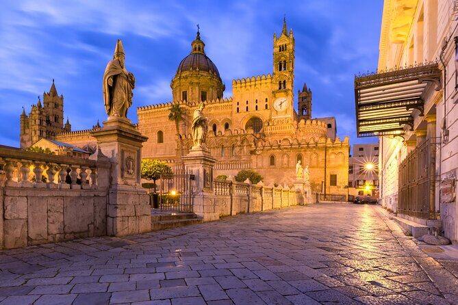 Palermo Scavenger Hunt and Highlights Self Guided Audio Tour - Detailed Breakdown of the Itinerary