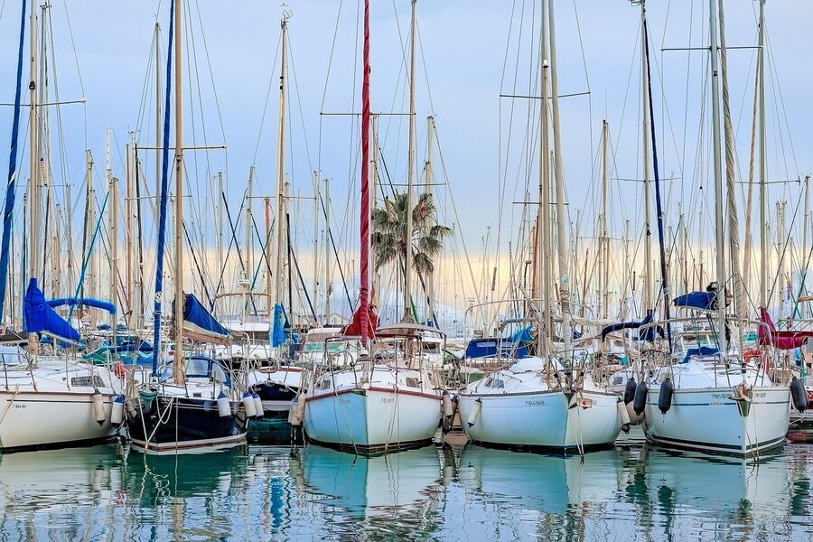 Sailing boats and yachts in Palma marina