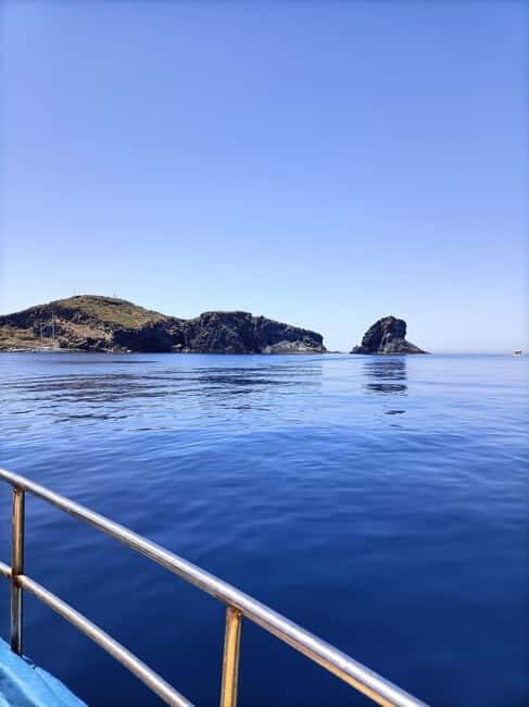 PANTELLERIA: BOAT TOURS AROUND THE BLACK PEARL OF THE MEDITERRANEAN - Practical Details and Value