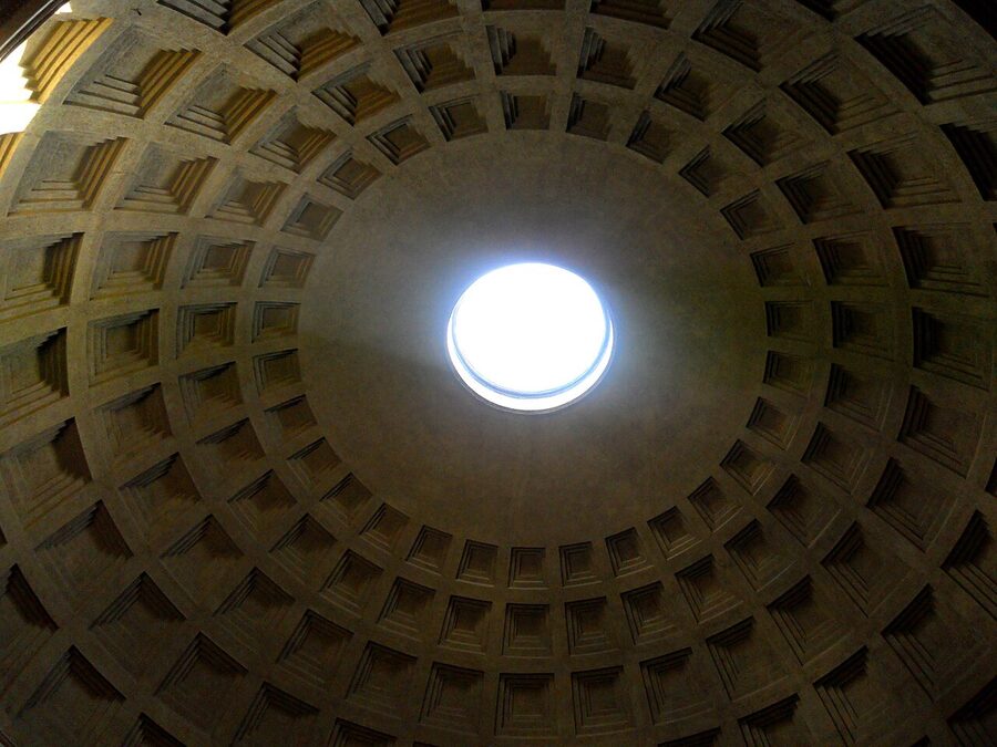 Sun shaft beam from the Pantheon oculus