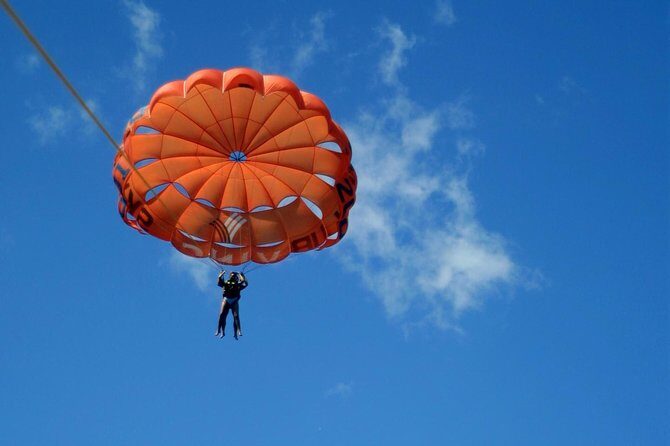 Parasailing - The Ideal Audience for This Experience