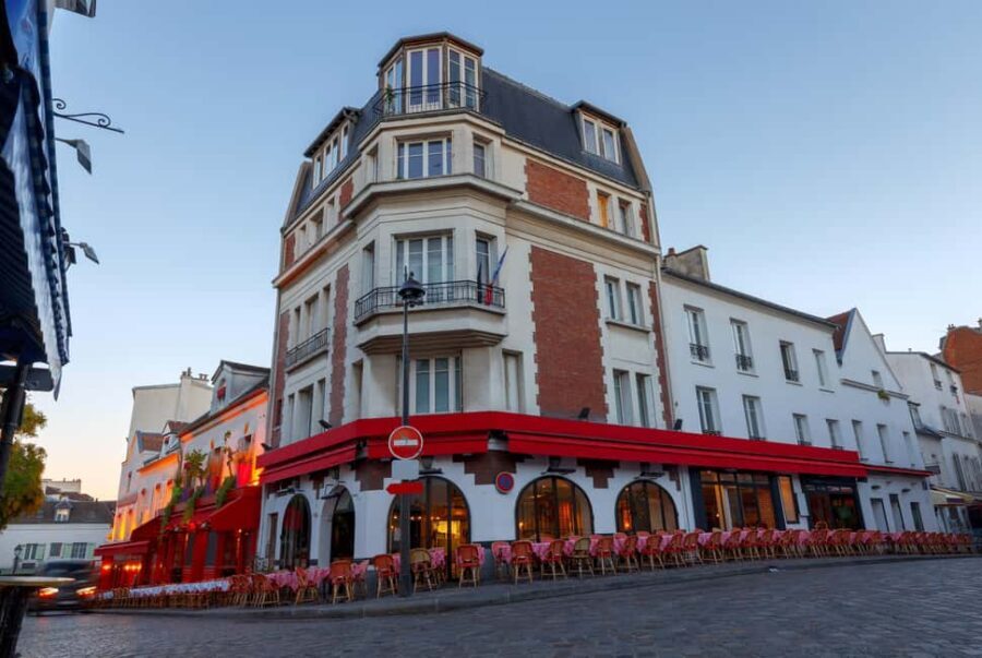 Paris: Hidden Gems of Montmartre Walking Tour - Art and Artist Stories